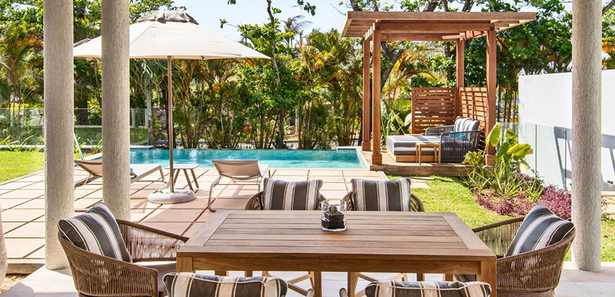 Luxury villa for sale located in a 5 star resort on the south coast of ...